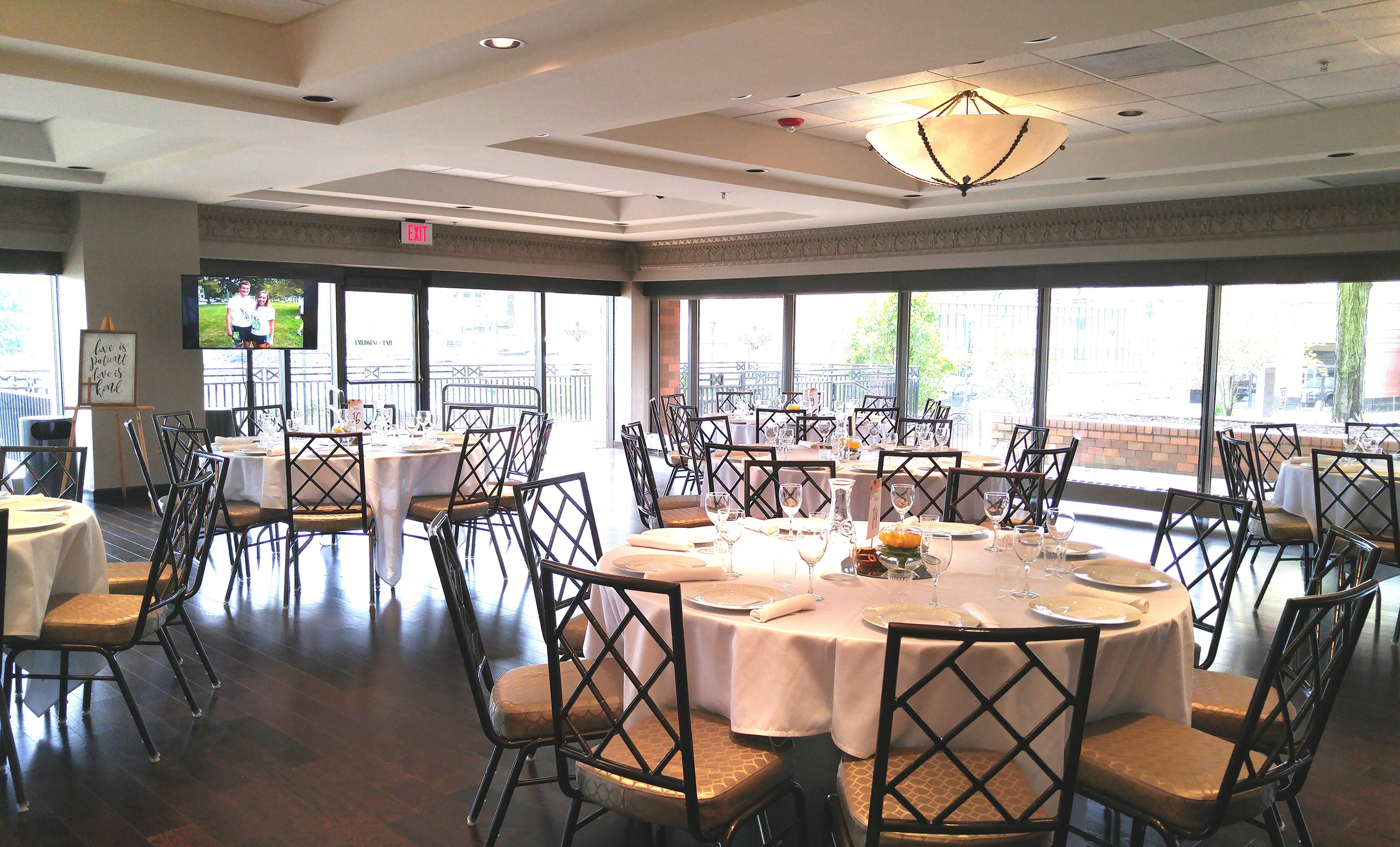 Weddings | The Paramount Theatre - Aurora, IL