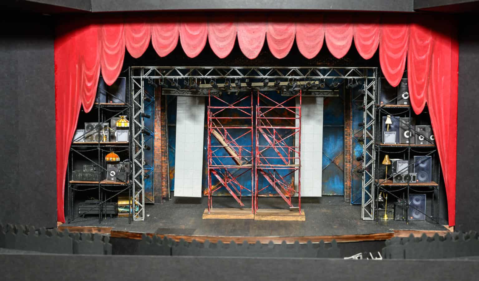 Photo Gallery: School of Rock First Day of Rehearsal | Paramount Theatre
